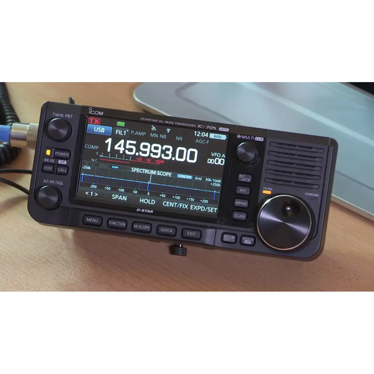 Mobiles IC-705 | ICOM France