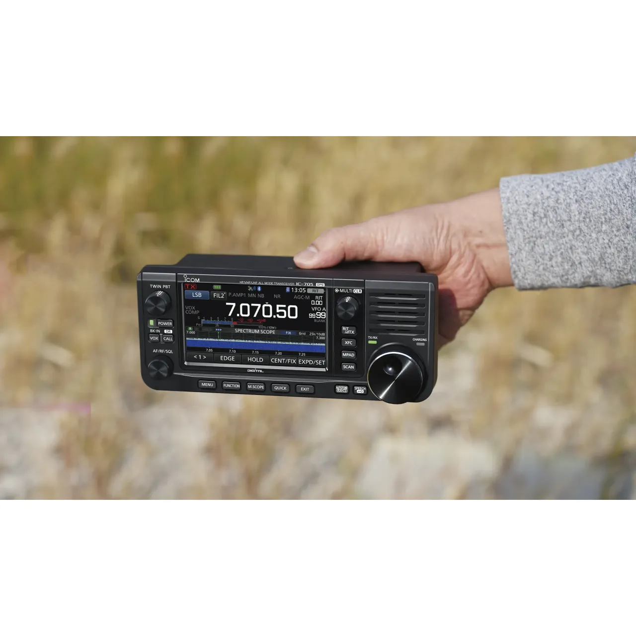 Mobiles IC-705 | ICOM France